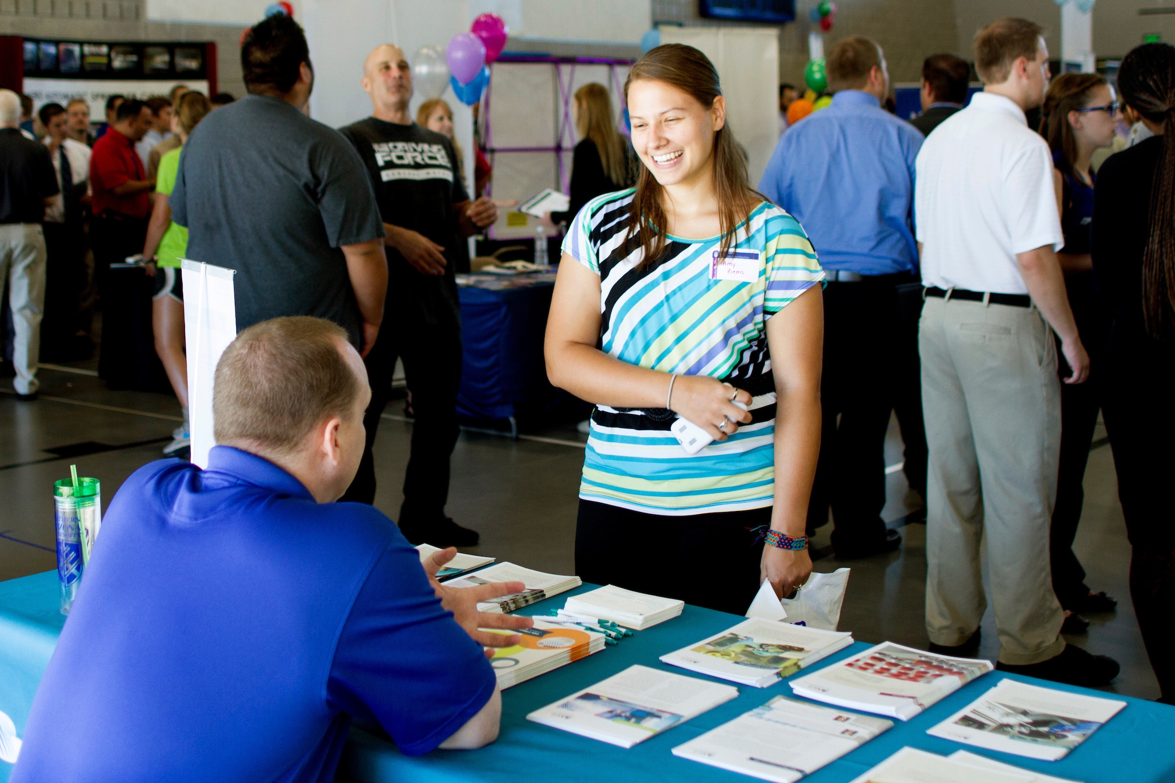 Finding an internship | The W. A. Franke Career Development Office